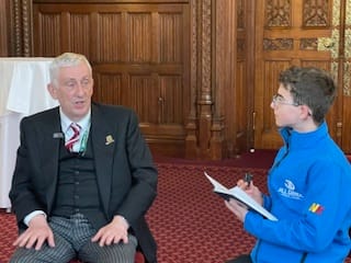 Oliver, 13, Becomes World’s First Teenage Parliamentary Correspondent ...