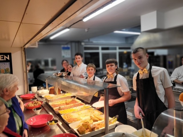 Over 100 Gather for Clevedon School’s Biggest Ever Community Winter ...